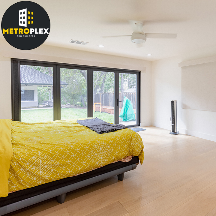 Bedroom And Windows - Metroplex Pro Builders